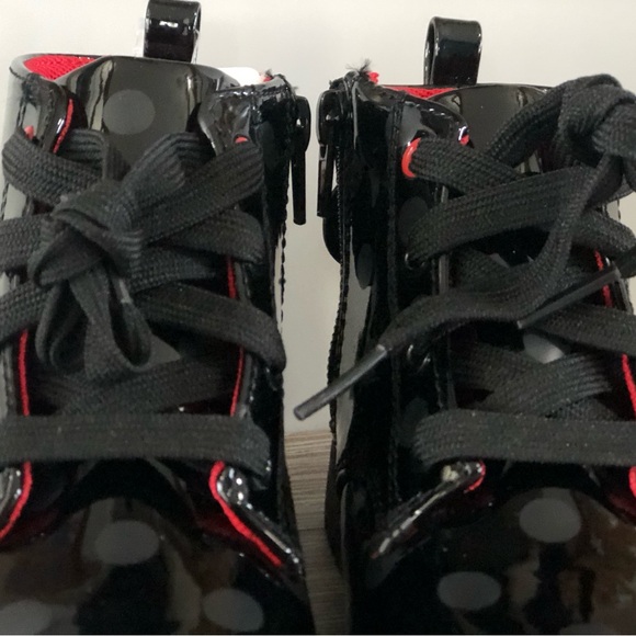 Disney | Shoes | Disney Black Polka Dot Boots With Red Minnie Mouse Bow ...